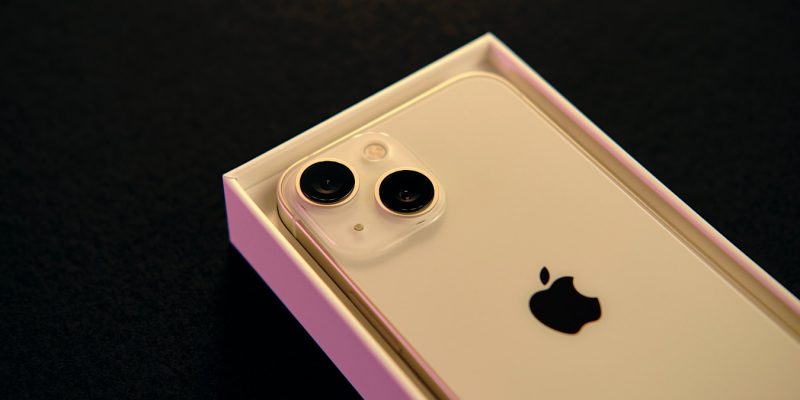 iPhone Is Most-Shipped Smartphone, Toppling Samsung - Make Tech Easier