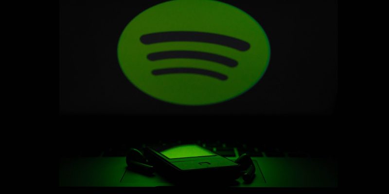 Look Out, Audible, Spotify Now Has Audiobooks - Make Tech Easier