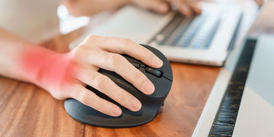 Need an Ergonomic Mouse? 7 Great Options to Choose From - Make Tech Easier