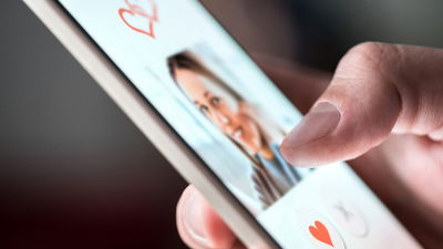 5 Best Queer Dating Apps For LGBTQ (Based on Firsthand Experience ...