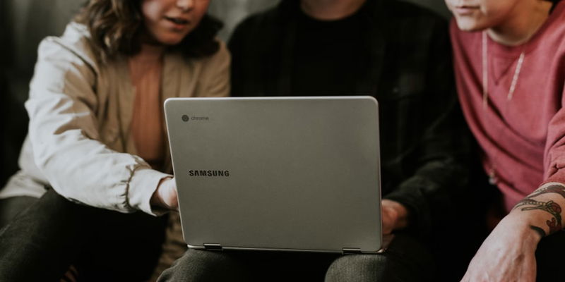 Chrome OS vs. Windows 10 S: Which Is Right for You? - Make Tech Easier